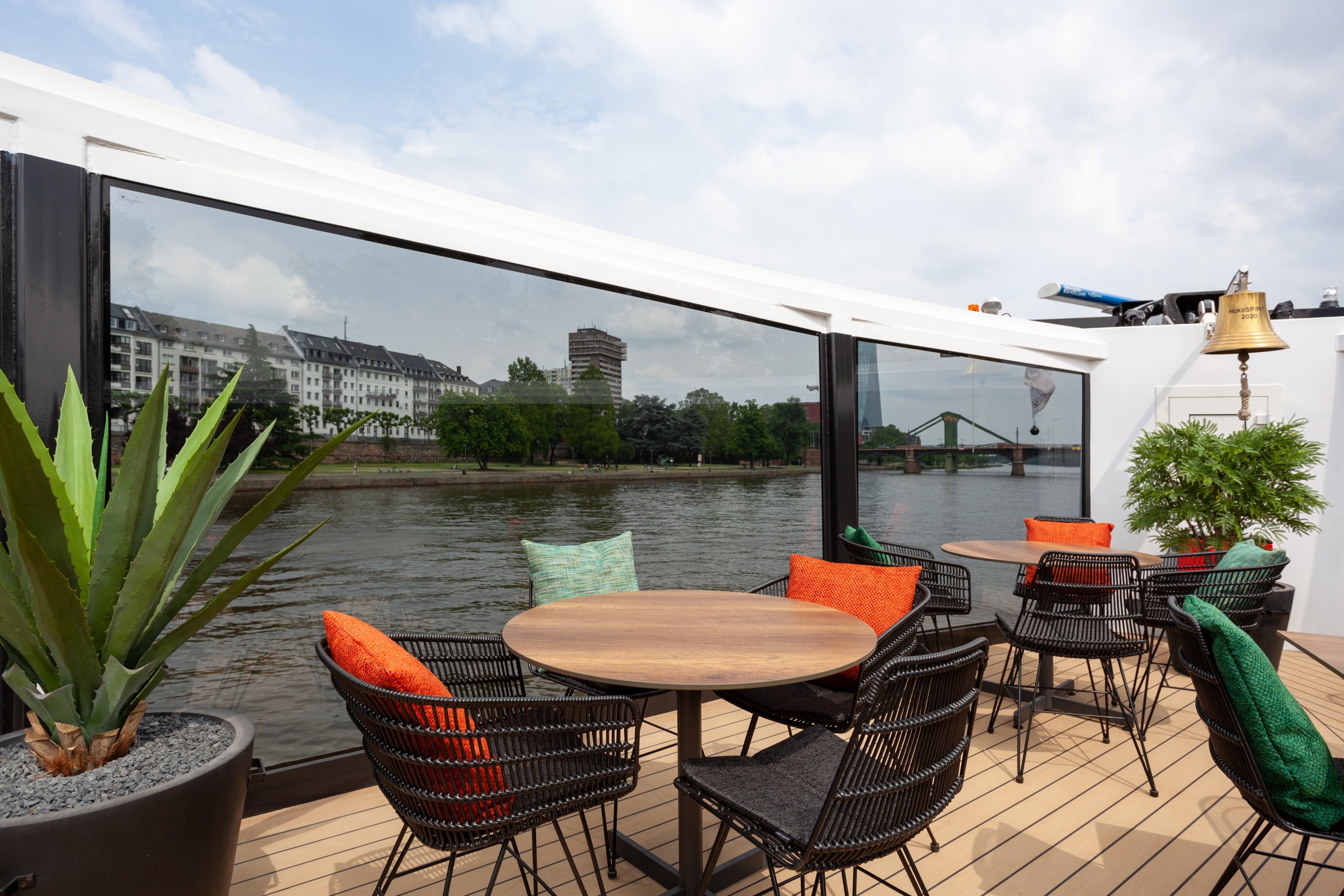 Unsere nickoSPIRIT auf dem Rhein | Magazin | nicko cruises